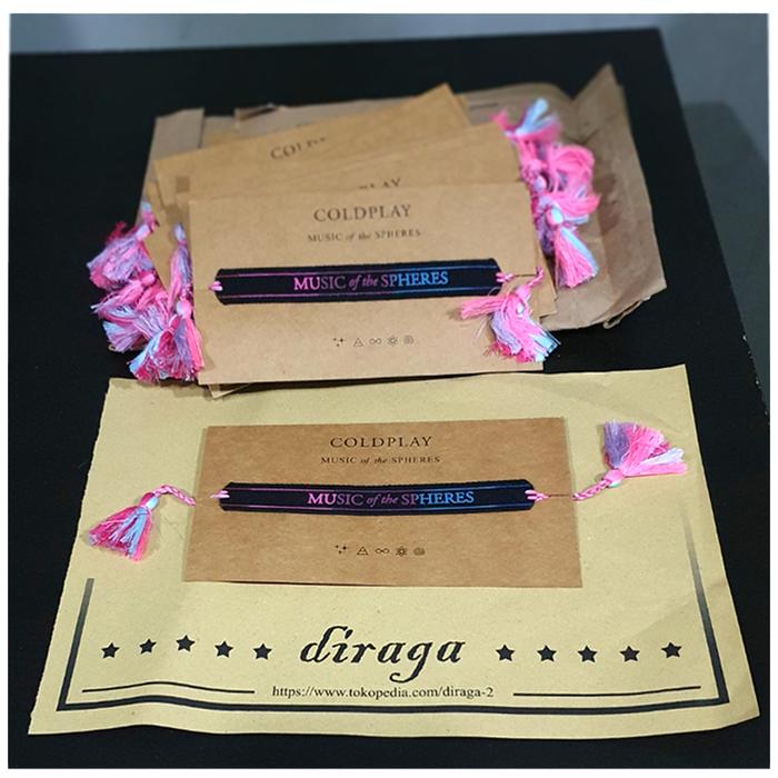 Jual Gelang Coldplay Official Merchandise Music Of The Spheres ...