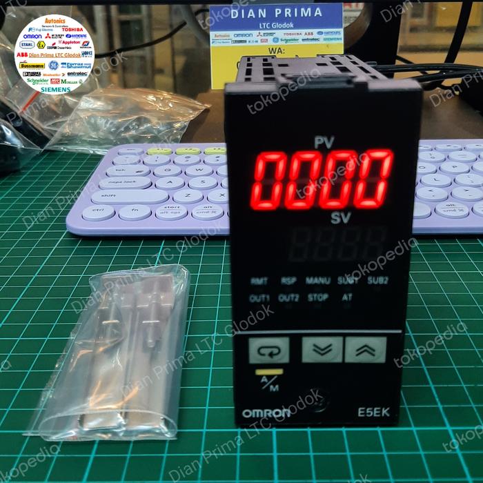 Jual Omron Digital Controller E5EK-AA2B 100-240Vac Japan - Jakarta ...