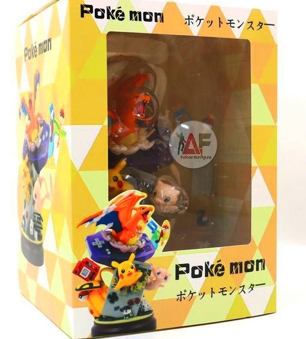 Jual Statue Pokemon Nintendo evolution Pikachu Charizard Mew edisi ...