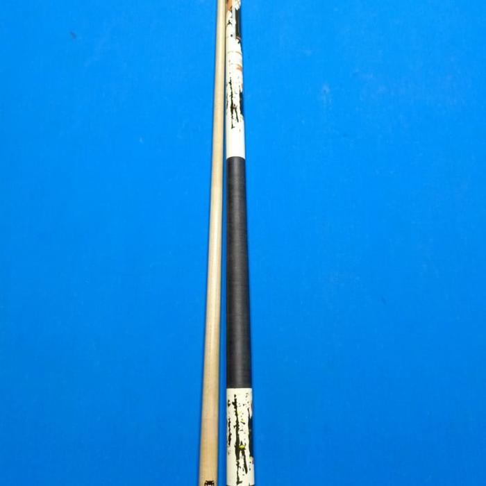 Jual Stik Biliard Venom,tip kamui clear,tas 2x4,kondisi masih bagus ...
