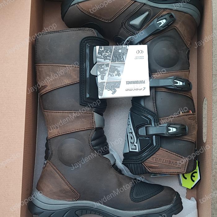 Jual sepatu touring turing forma adventure high tinggi original ...