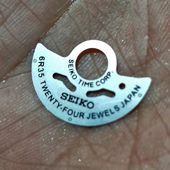 Jual rotor seiko 6r35 bandul seiko nh35 nh36 bandul movement mod seiko ...