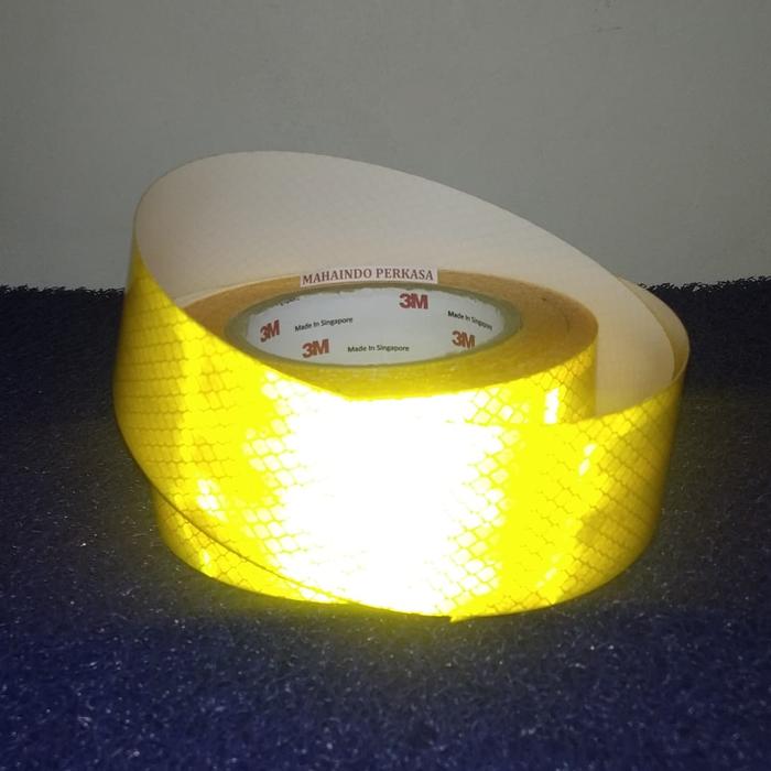 Jual Stiker Reflektor Sarang Tawon 5CM / Sticker 3M EGP Reflective Yellow - Jakarta Barat ...