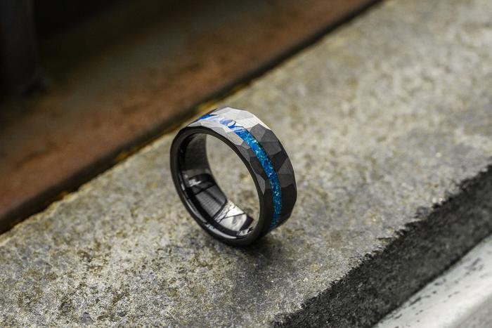 Promo Nine Worlds Ring cincin hammered Black Zirconia with blue opal ...