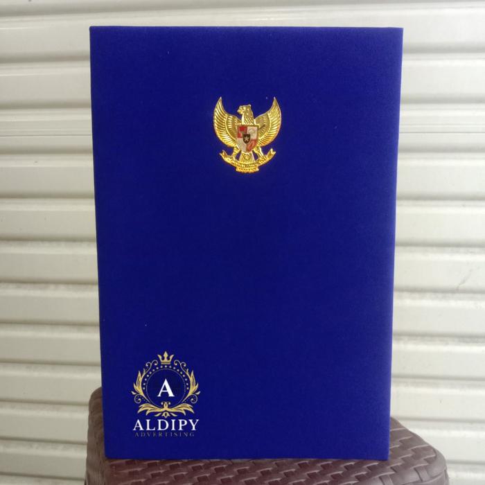 Jual Map Bludru Upacara Garuda Pancasila Kuningan coating Ukuran A4 ...