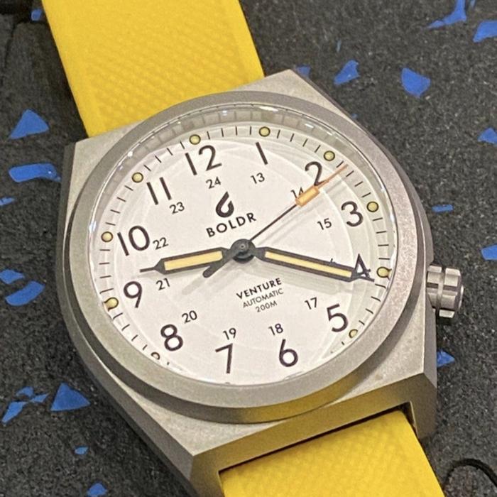 Jual Boldr Venture Titanium Automatic - Original - Like New In Box ...