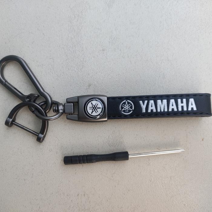 Jual Gantungan kunci mobil motor Berlogo strip panjang Keychain (GK-004 ...