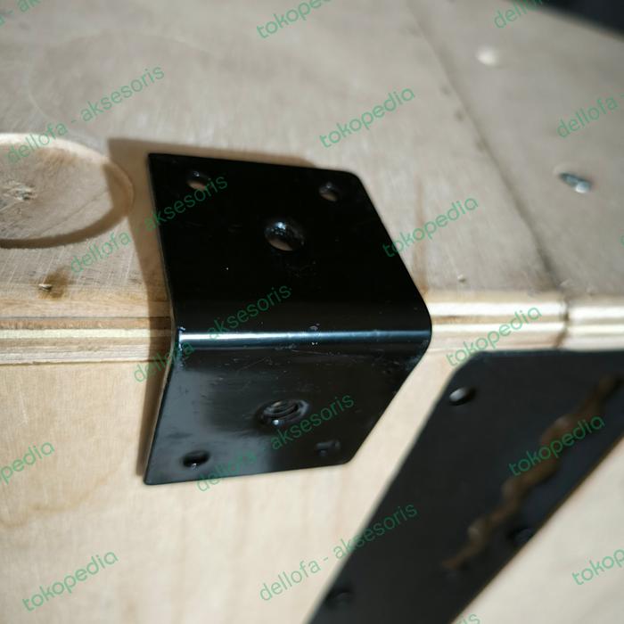 Jual Siku besi penguat box / speaker / barang lainnya - Kota Bekasi ...