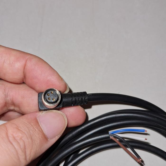 Jual Kabel Sensors M8 4-Pin angle Cable assembly 2m - Kab. Tangerang ...