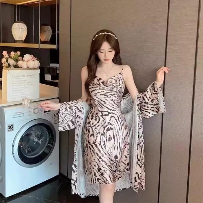 Jual Lingerie one set satin corak loreng zebra cantik 2 in 1 kimono ...
