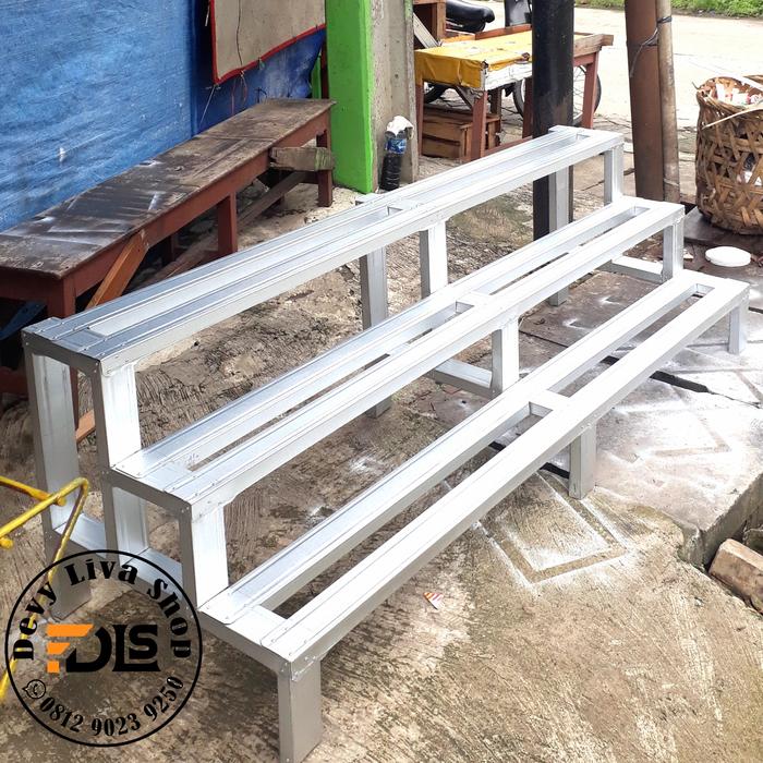 Jual Rak pot tanaman baja ringan susun 3 model anak tangga - Kota ...