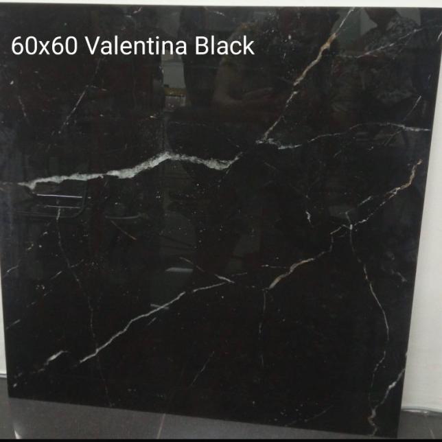 Jual Granit 60x60 Kilap IGRESS Valentina Black Motif Hitam Corak ...