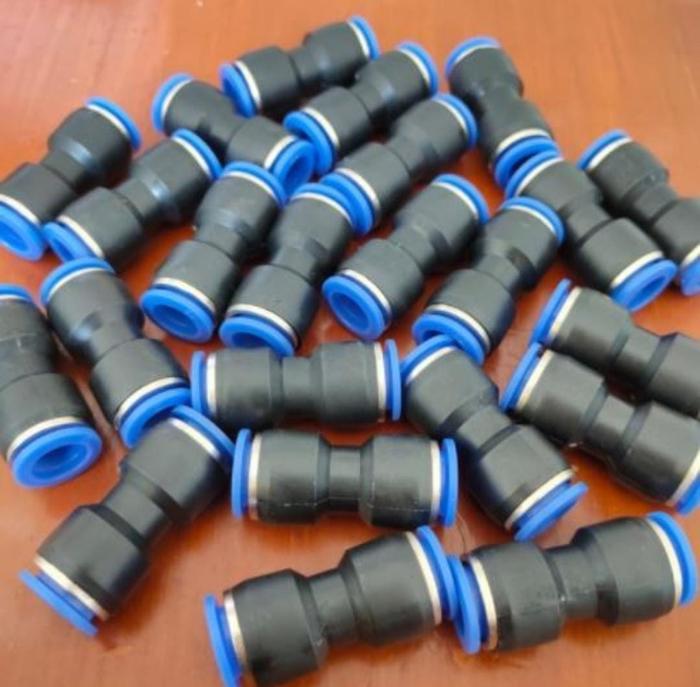 Jual Fitting pneumatic PU 12 uk selang ke selang 12mm - Jakarta Utara ...