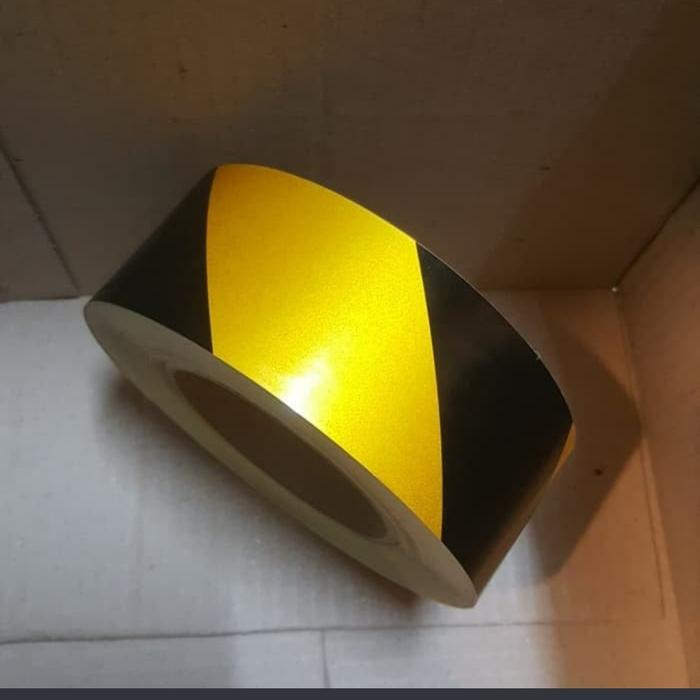 Jual Stiker Reflektor Pemantul Cahaya kuning Hitam 5cm x 45mtr ...