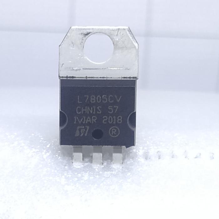 Jual L 7805 / Transistor L 7805 / L 7805 Transistor / L7805 - Jakarta ...
