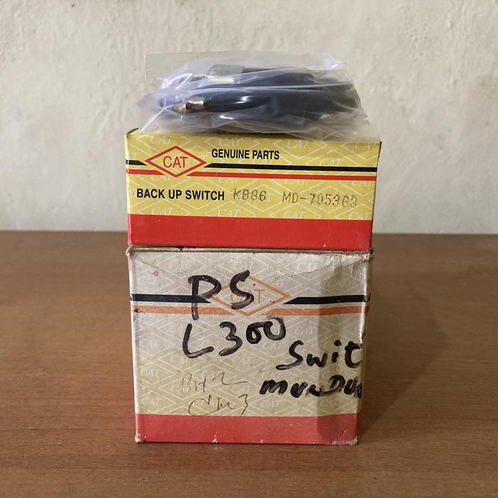 Jual Switch Mundur Atret Mitsubishi Colt Bensin L300 L038 T120 CAT ...