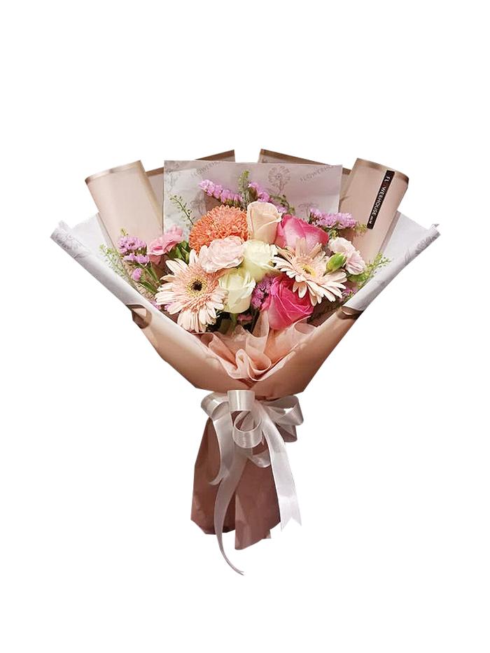 Jual Eun-Jung Bouquet Buket Bucket Bunga Mawar Segar Ulang Tahun Wisuda ...