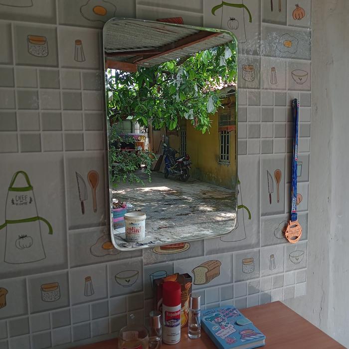 Jual Cermin Rias Dinding Sudut Tumpul/elips Uk 60 Cm X 40 Cm Di Seller ...