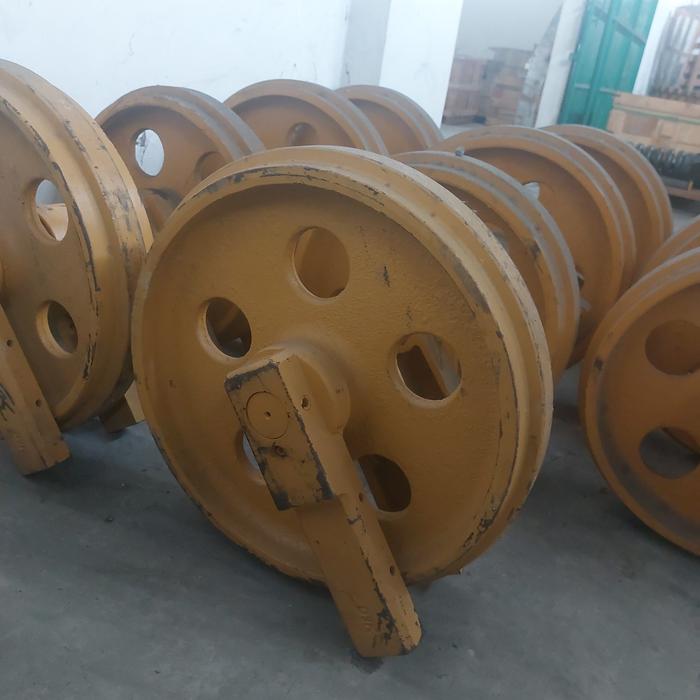 Jual front idler D3K roda depan dozer caterpillar cat - Kota Surabaya ...