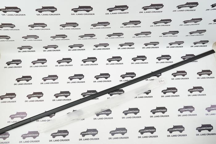 Jual Moulding roof drip side rh land cruiser 100 original 75505-60031 ...