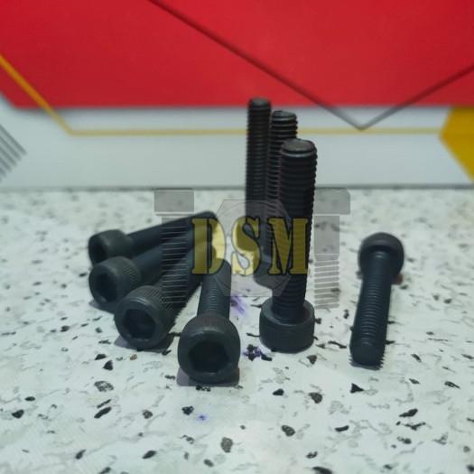 Jual Grade 12.9 / Baut L Baja M16x70 / Hex Socket M16 Pitch 2,0 Kunci L 14 - Kota Tangerang ...
