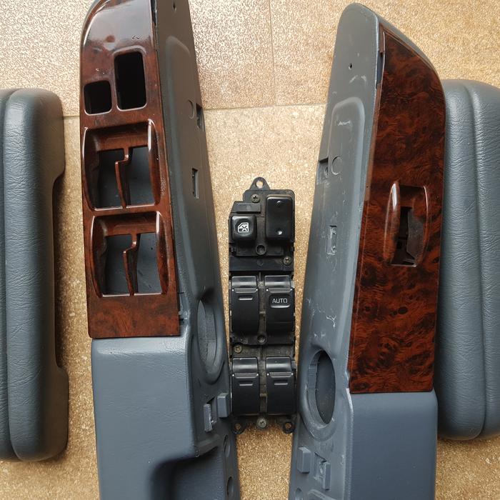 Jual Arm rest dan saklar power window Toyota Kijang Krista original 1 ...