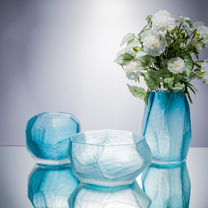 Jual Vas Bunga Kaca Hias Pajangan Meja / Flora Blue Glass Vase EB Home ...