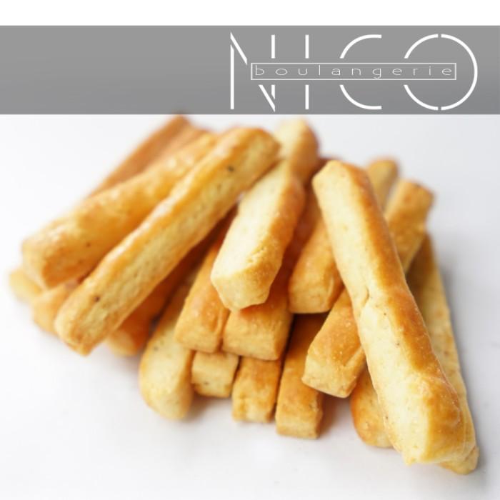 Jual Cheese Batons - Crispy, Flavorful, with Imported Edam Cheese - Kab ...