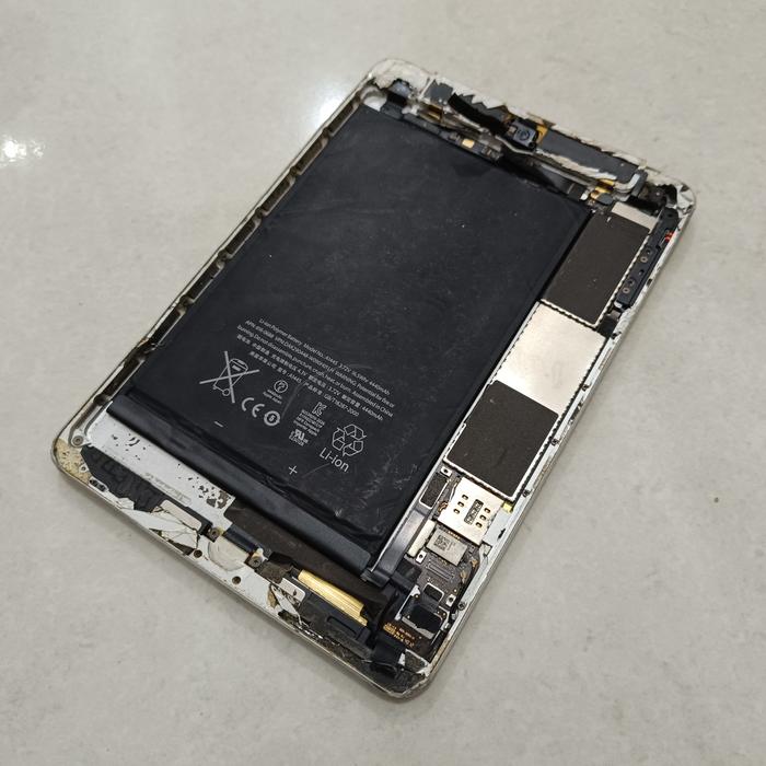 Jual mesin ipad mini 1 wifi cellular a1455 - Kota Surabaya - berkahloakan | Tokopedia