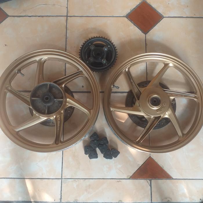Jual Velg Original Honda CB150R - Kab. Karawang - Nizam & Alina | Tokopedia