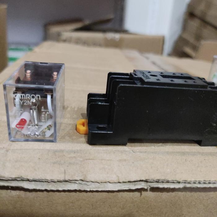 Jual Relay Omron MY2N MY2-N 8 Pin Kaki 220VAC 24DC 12VDC Socket PYF08A-E - 220V - Jakarta Barat ...