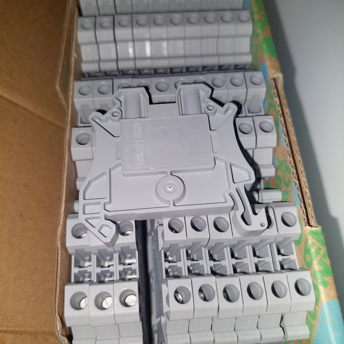 Jual PHOENIX TERMINAL BLOCK UT4 3044102 - Jakarta Pusat - INDO KARYA ...