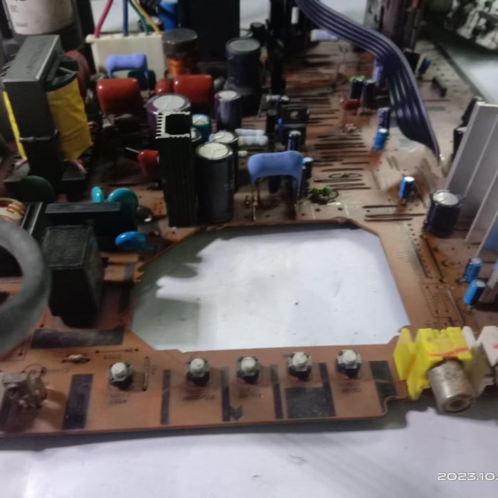 Jual mesin tv tabung sharp u slim 21 inch tinggal. pasang - Kab. Bogor ...