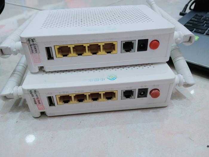 Jual Modem Ont Onu F663nv3a Xpon - Dan Adaptor Di Seller Velvet Store ...