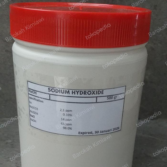 Jual Sodium hydroxide Natrium hidroksida NaOH caustic soda flake 500 gr ...