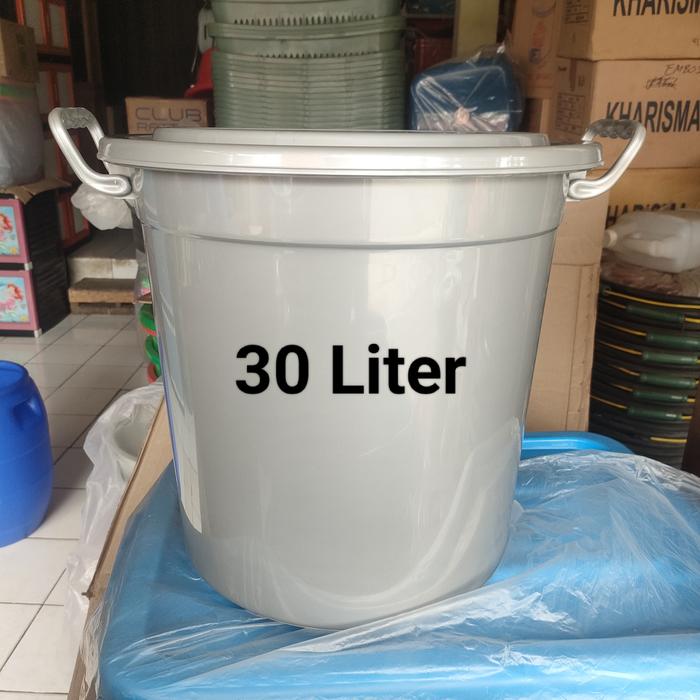 Jual Tong air / Ember air 30 Liter Abu/Ember Plastik 30 Liter plus ...