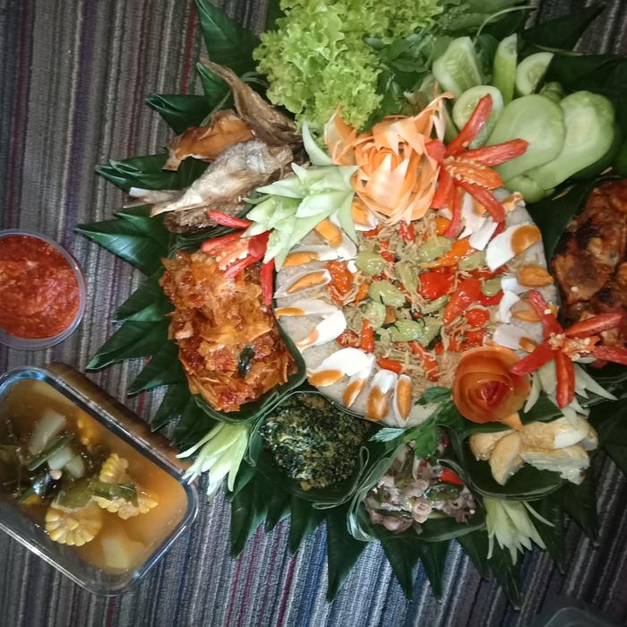 Jual Tumpeng nasi liwet untuk 10 orang - Jakarta Barat - by miss dw ...