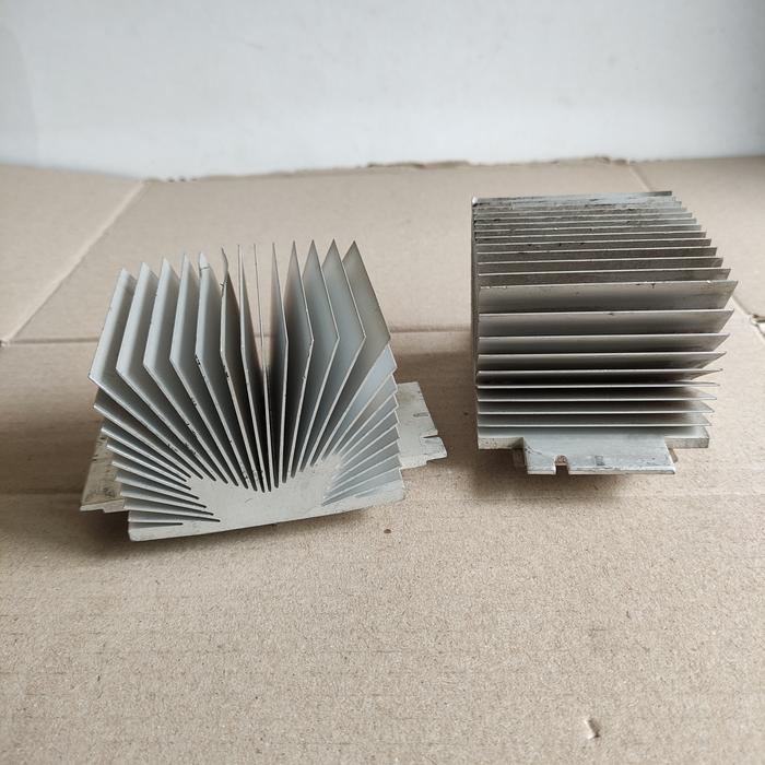 Jual heatsink sirip tebal pendingin radiator CN-0HR544 - Kota Surabaya ...