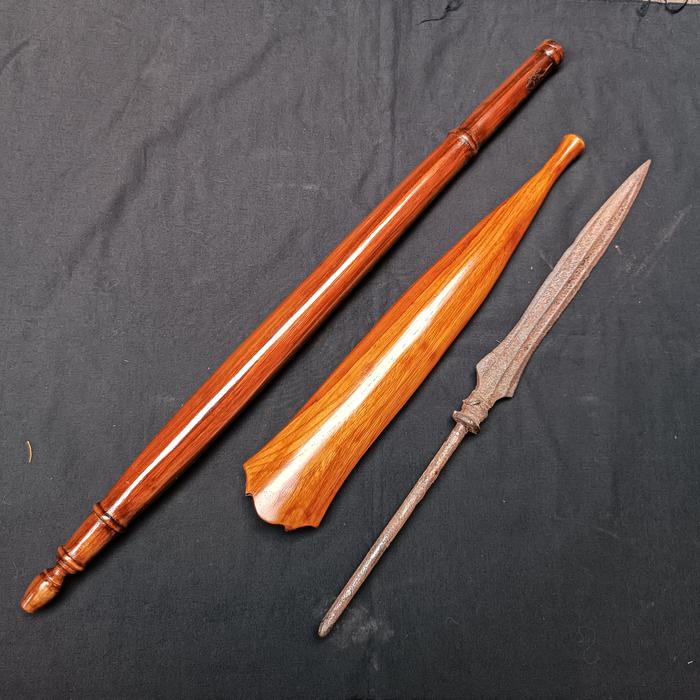Jual Set Tombak Antik Landeyan dan Tutup Tombak Bahan Kayu Jati Murah ...