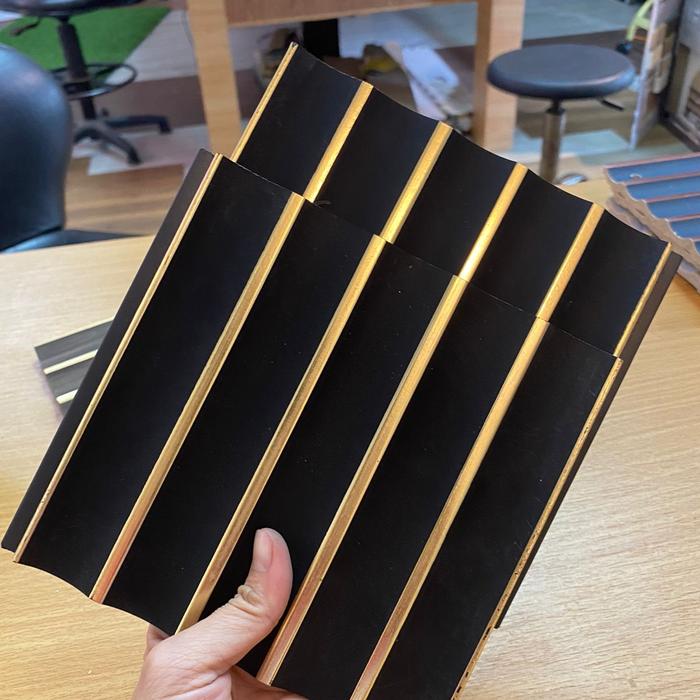 Jual wpc wall panel HBC WPC garis emas WPC motif melengkung - HBC 322 ...