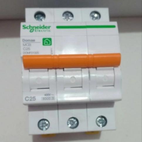 Jual mcb 3p 25a domae schneider tipe baru - Jakarta Pusat - berkah jaya k | Tokopedia