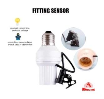 Jual Fitting Lampu E27 Sensor Cahaya Otomatis Menyala Saat Gelap Dan ...