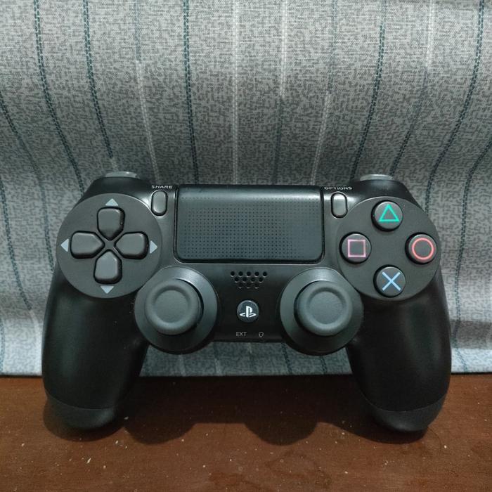 Jual Stick Ps 4 ori pabrik / DS Ps4 Warna hitam Ver. light bar - Kota ...