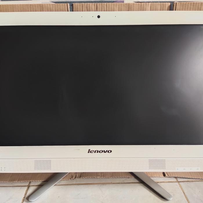 Jual PC all in one Lenovo c460 core i3 gen 4 layar 22 inchi - Jakarta ...