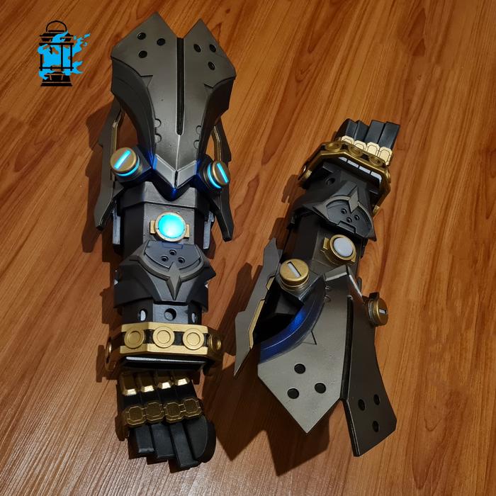 Jual Wriothesley Gauntlet - Genshin Impact Cosplay - Kab. Bogor ...