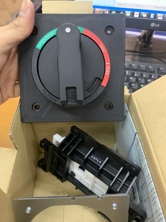 Jual Handle MCCB Fuji BW9V0GA untuk di Pintu Panel BW160 BW250 Tipe V ...