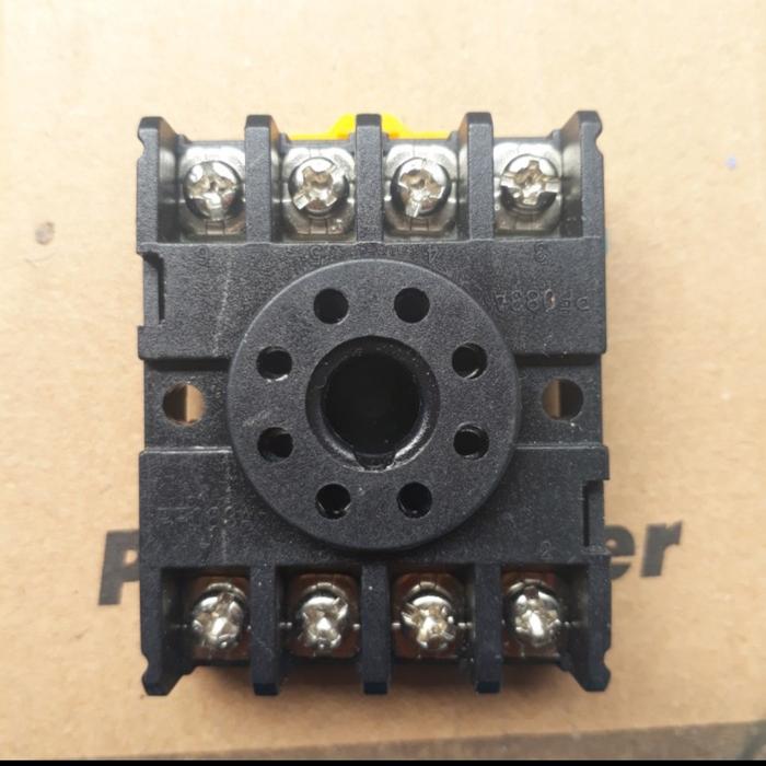 Jual Socket Tipe Pf083a E Untuk Relay Dan Timer Kaki 8 Merk Omron Original Jakarta Pusat