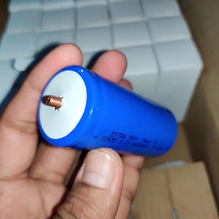 Jual Battery Lifepo4 Baut Screw Baru Real 3c 5c Flat 32650 32700 Molis Dll Di Seller Rumix ...