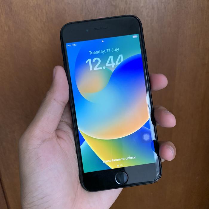 Jual iPhone se 2020 256gb ibox - Jakarta Pusat - YUTCELL | Tokopedia