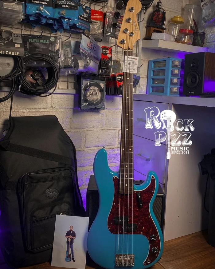 Jual Fender Japan Adam Subarkah Signature Precision Bass Guitar ...